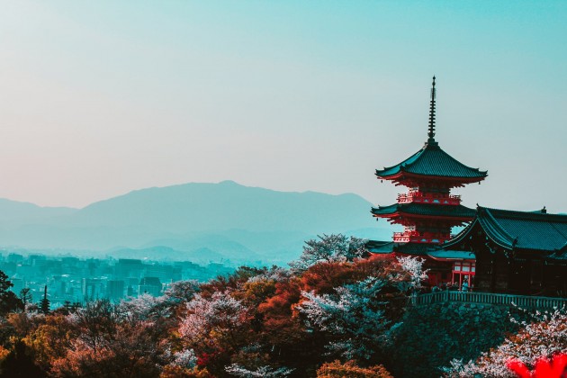 A Guide to Studying Abroad in Japan | Uloop